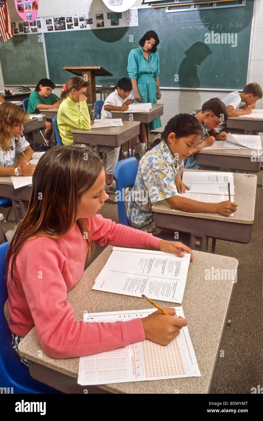 Junior high test hi-res stock photography and images - Alamy