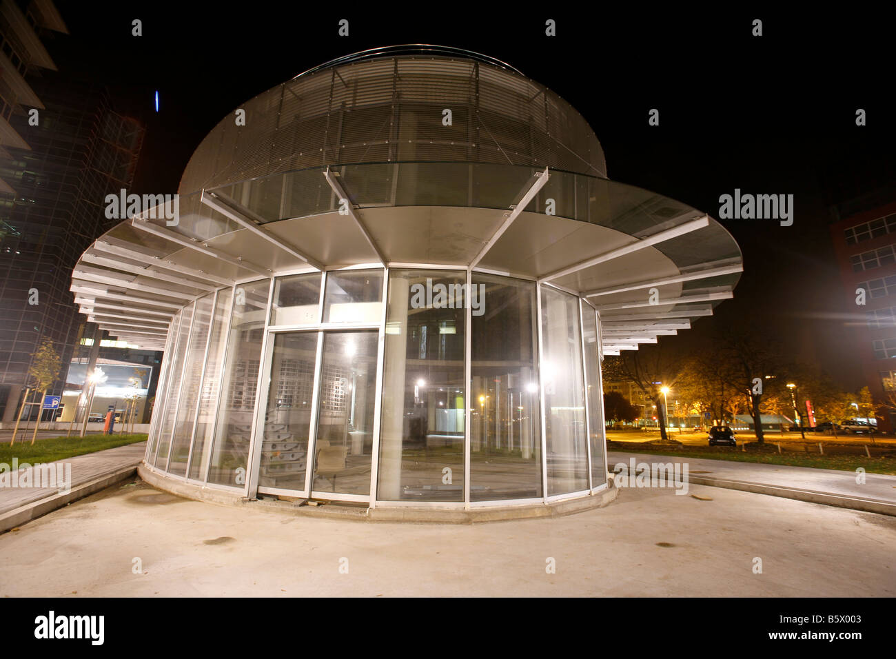 Transparent structure hi-res stock photography and images - Alamy