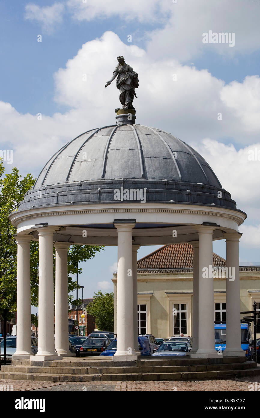 Swaffham Market Place Market Butter Cross Norfolk UK Stock Photo - Alamy