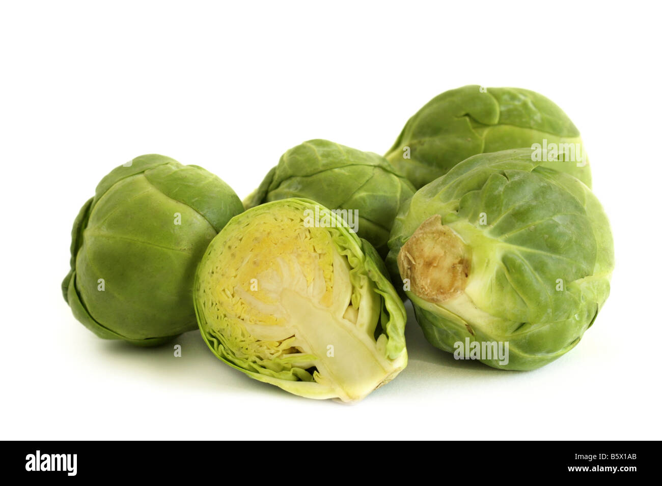 Sprouts brussels market hi-res stock photography and images - Alamy