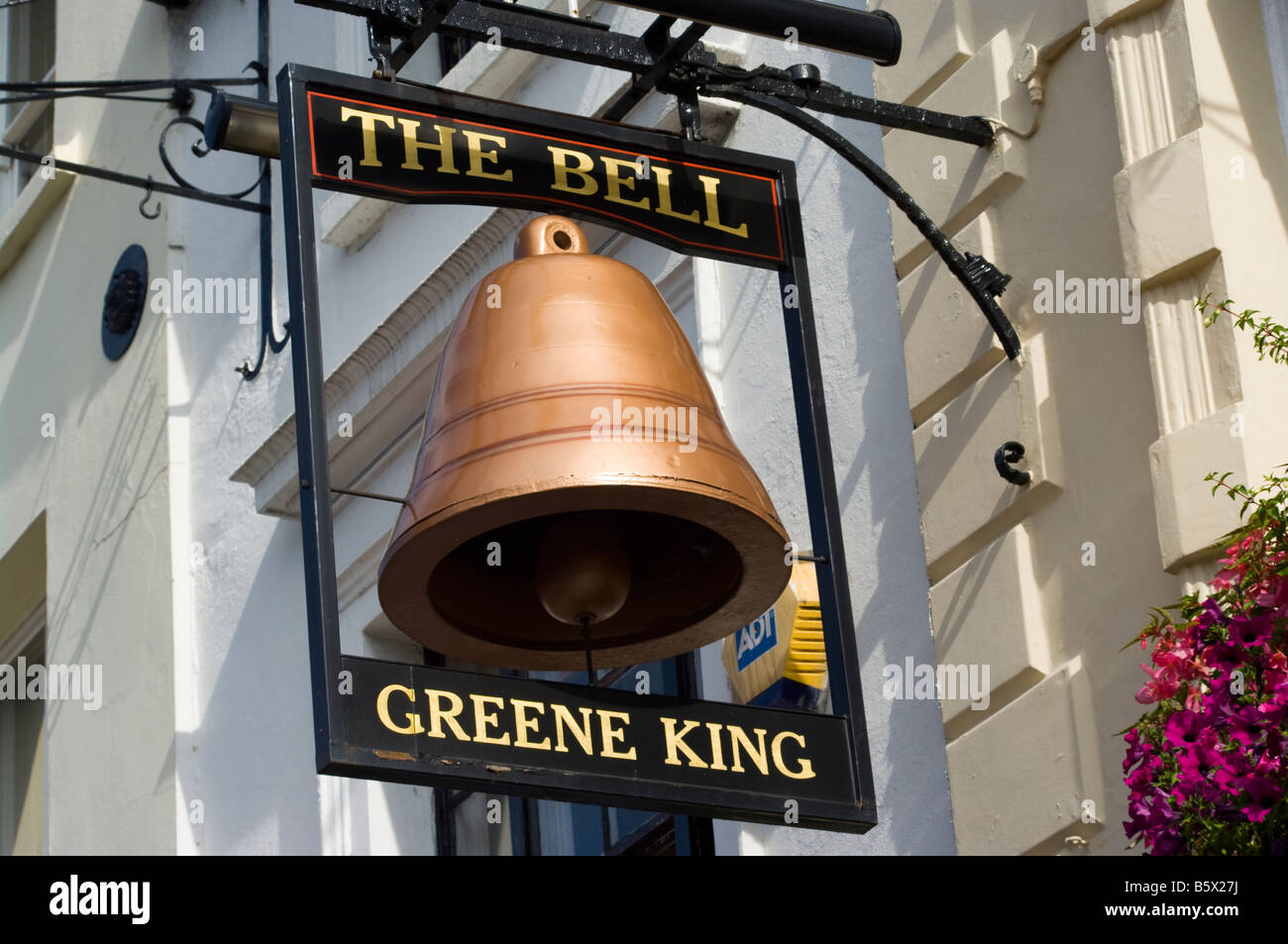 Swinging signs hi-res stock photography and images - Alamy