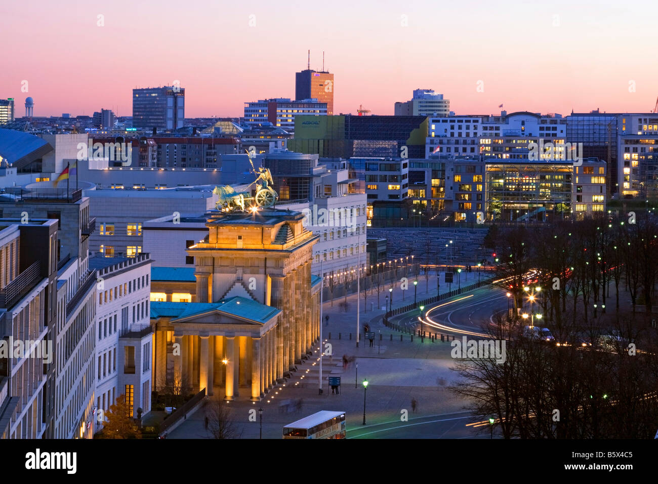 Berlin Background PRIMAVERA Berlin Grunewald Buy New Build