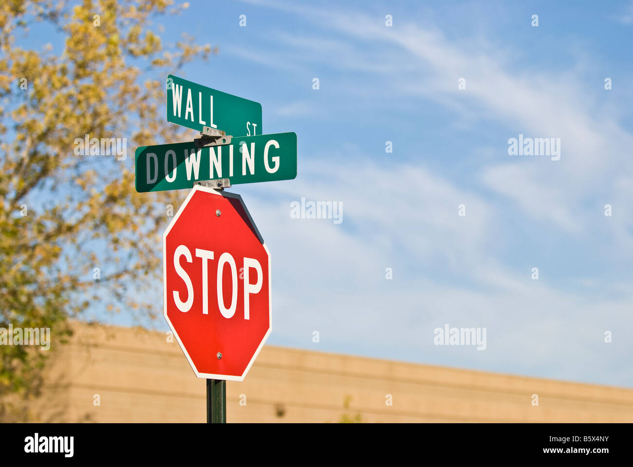 Downing Street and Wall Street - Too closely aligned Stock Photo - Alamy