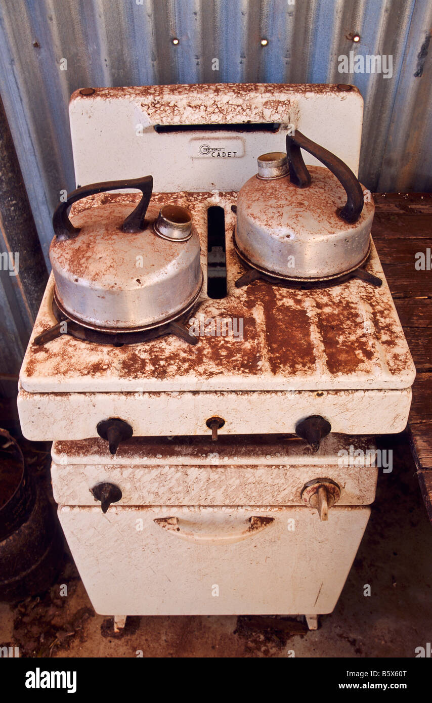 Old stove, outback Australia Stock Photo - Alamy