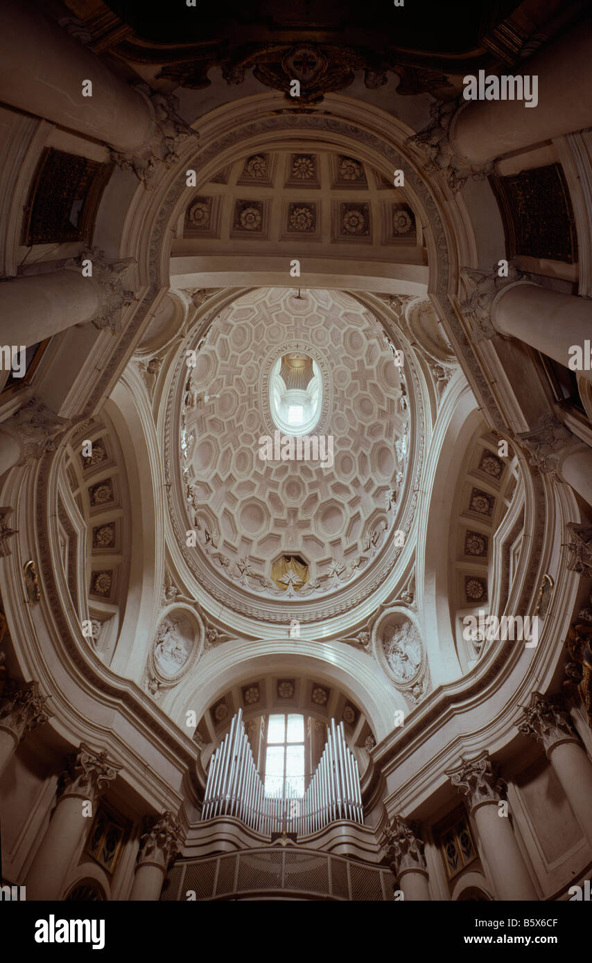 San carlo alle quattro fontane interior hi-res stock photography and ...