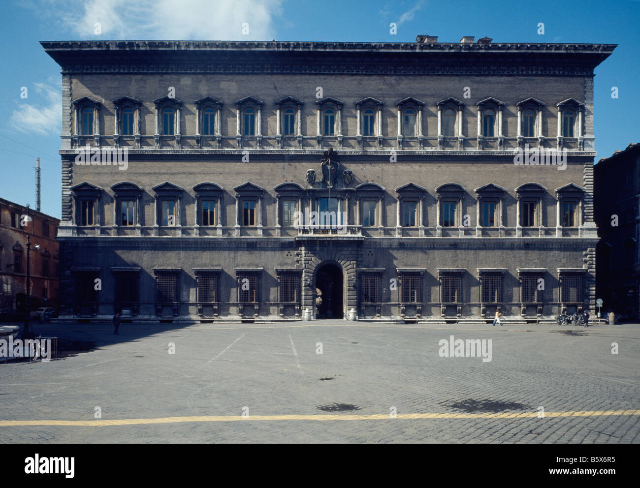 Palazzo farnese rome hi-res stock photography and images - Alamy