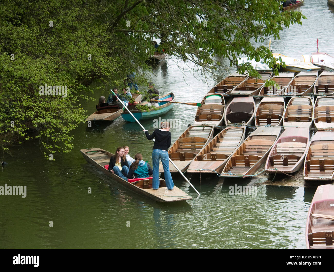 Oxford Boats Boating Punting Punt High Resolution Stock Photography and ...