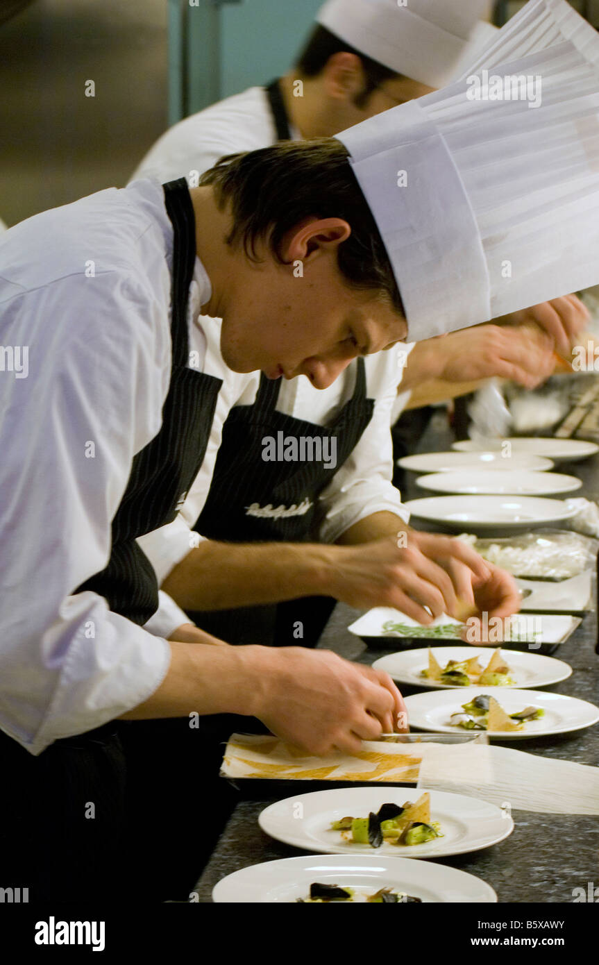 Man restaurant italy hi-res stock photography and images - Alamy