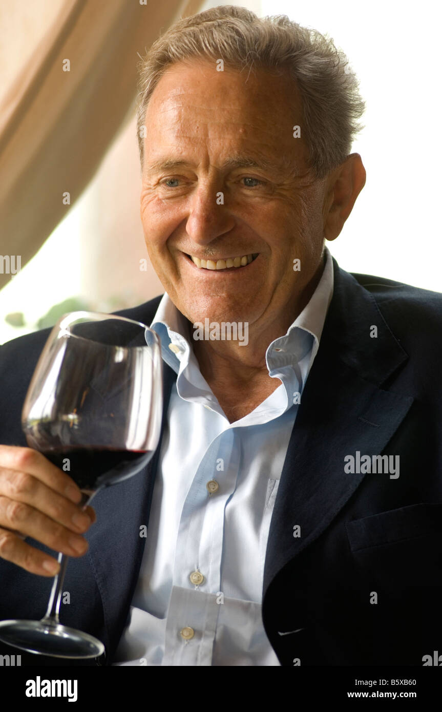 Sangiovese di Romagna vine Umberto Cesari producer Emilia Romagna Italy ...