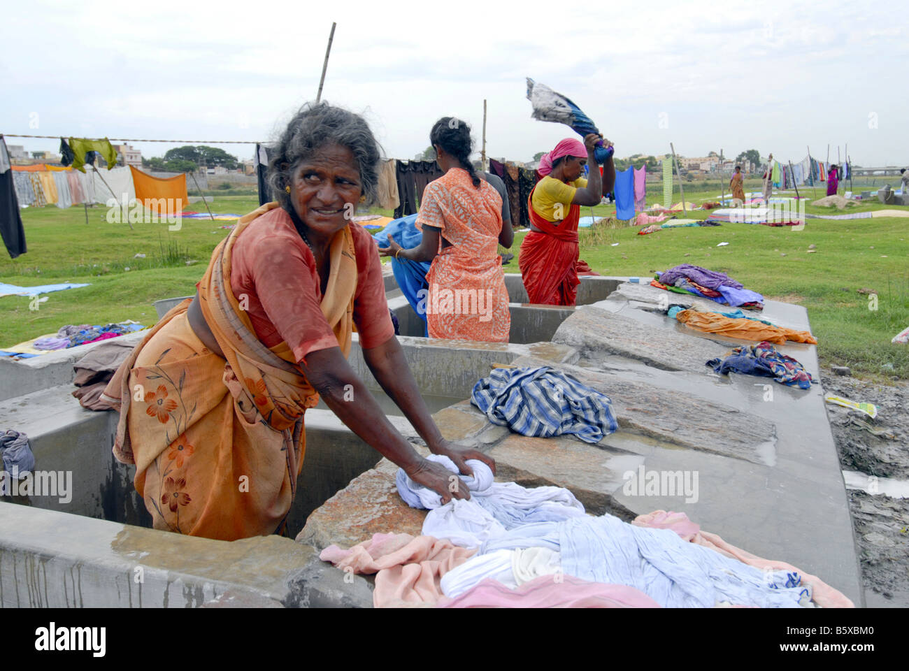 Dhobi woman hi-res stock photography and images - Alamy