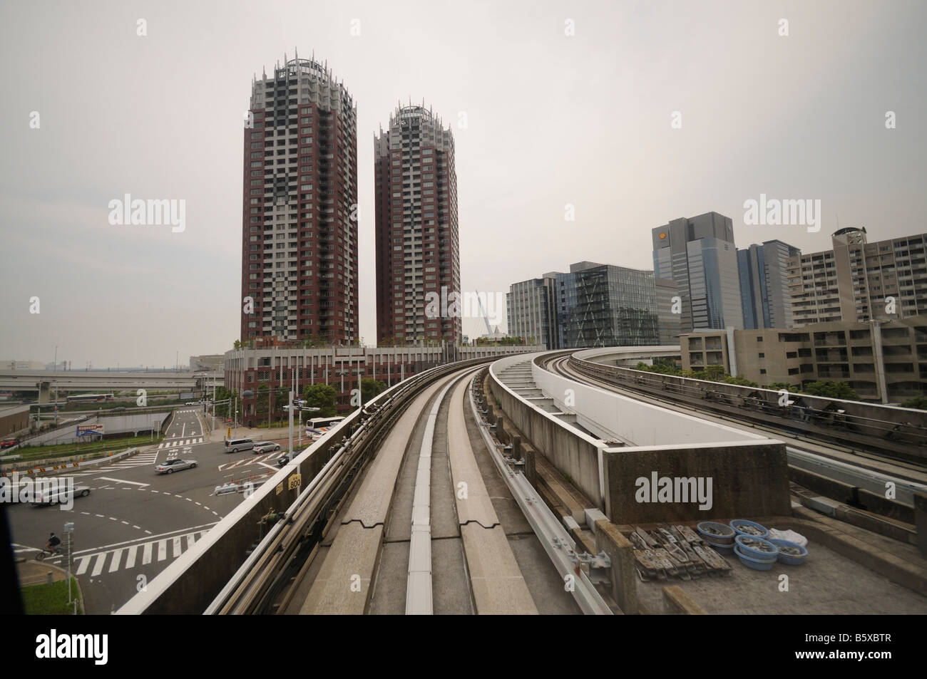 Automated guideway transit train (Yurikamome Line), arriving to Odaiba ...