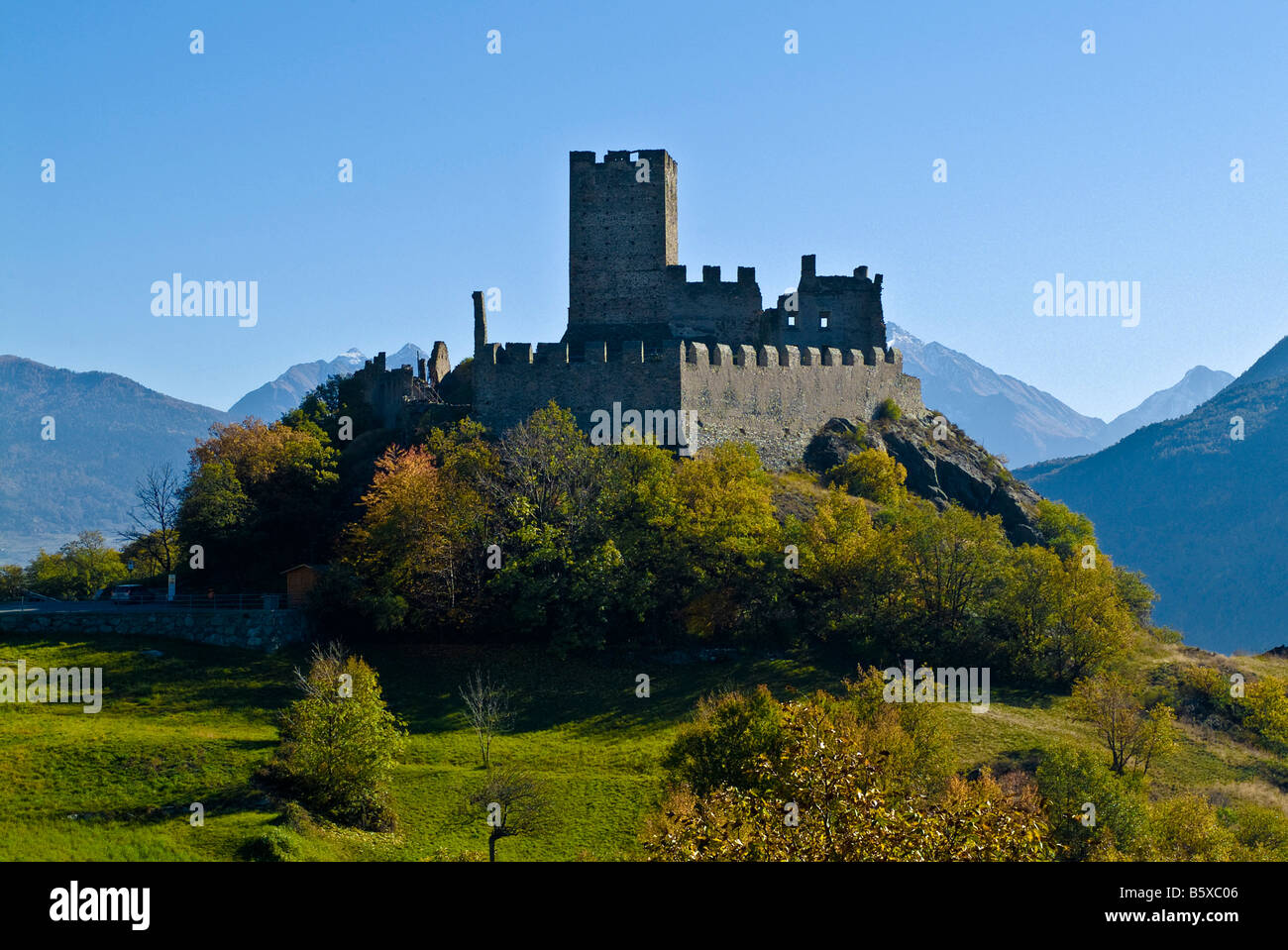 Cly castle Saint-Denis Valle d'Aosta Italia Stock Photo - Alamy