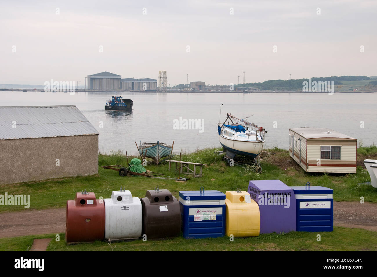 Cromarty ferry The smallest car ferry in the UK off loading and loading ...