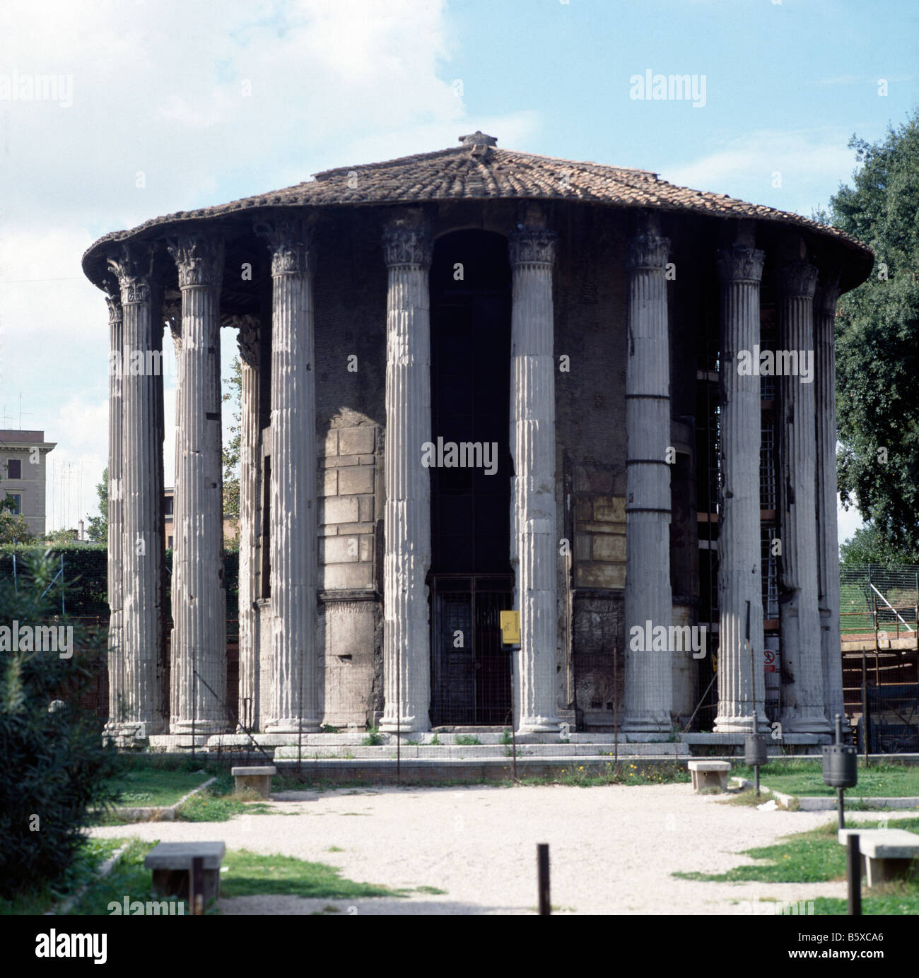 Temple Of Vesta Rome Stock Photo - Alamy