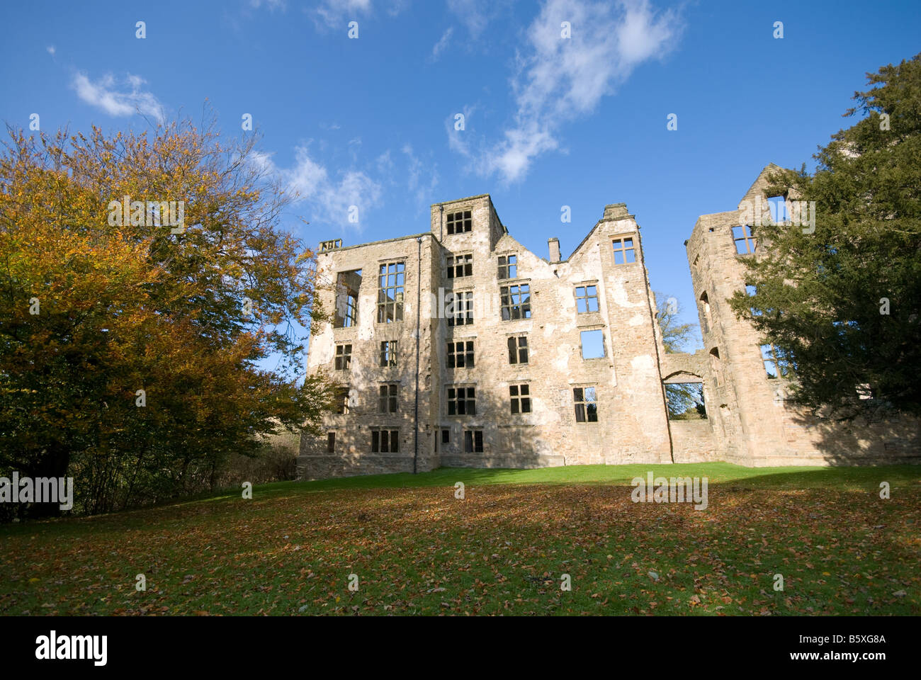 Ruin of Old Hardwick Hall Stock Photo - Alamy