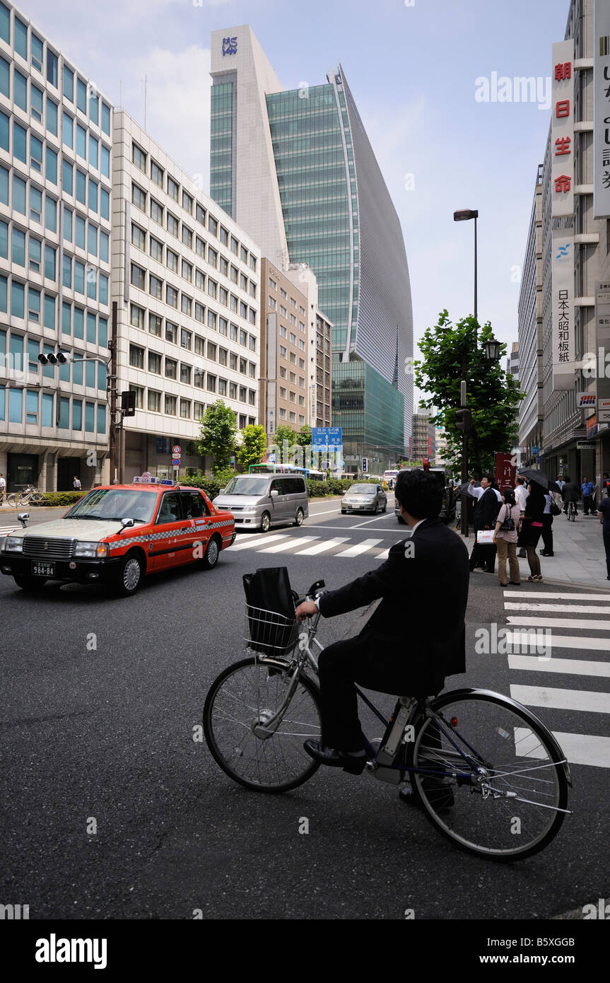 Coredo Nihonbashi on the background (aka Nihonbashi 1-Chome Building ...
