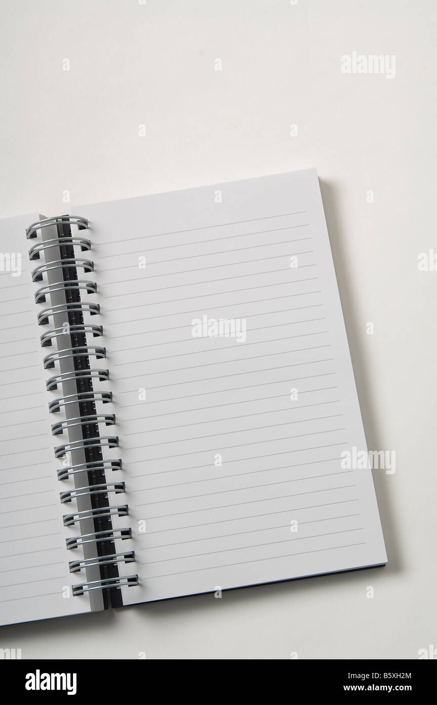 Blank coiled note pad journal hi-res stock photography and images - Alamy