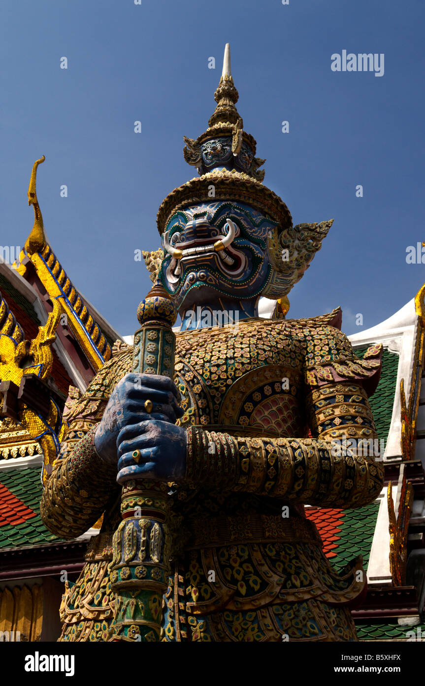 A temple guard statue at the Grand Palace complex in Bangkok, Thailand ...