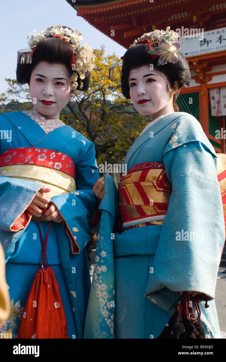 Maiko apprentice of Geisha dressed in Kimono KYOTO Japan Stock Photo ...
