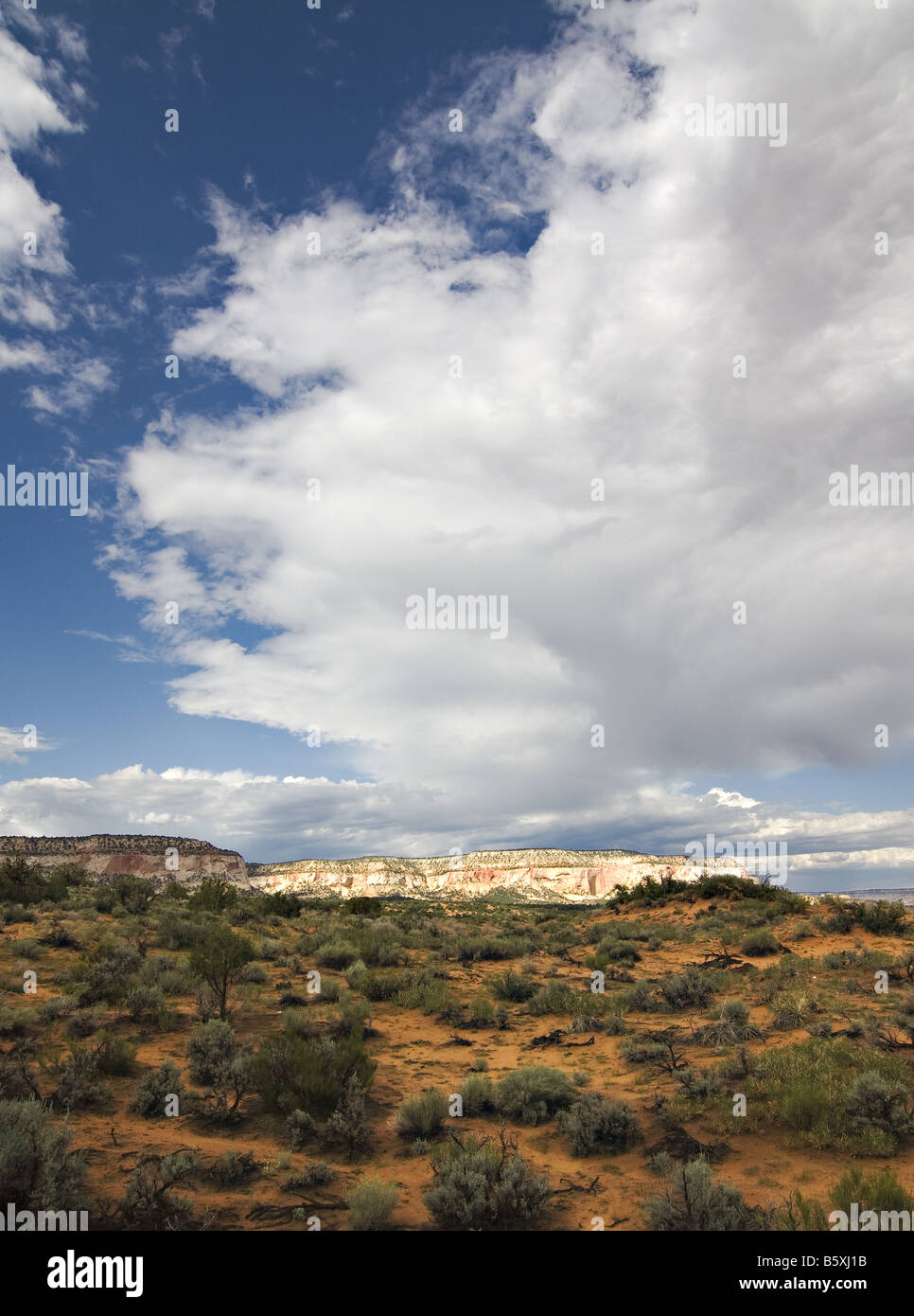 August sky hi-res stock photography and images - Alamy