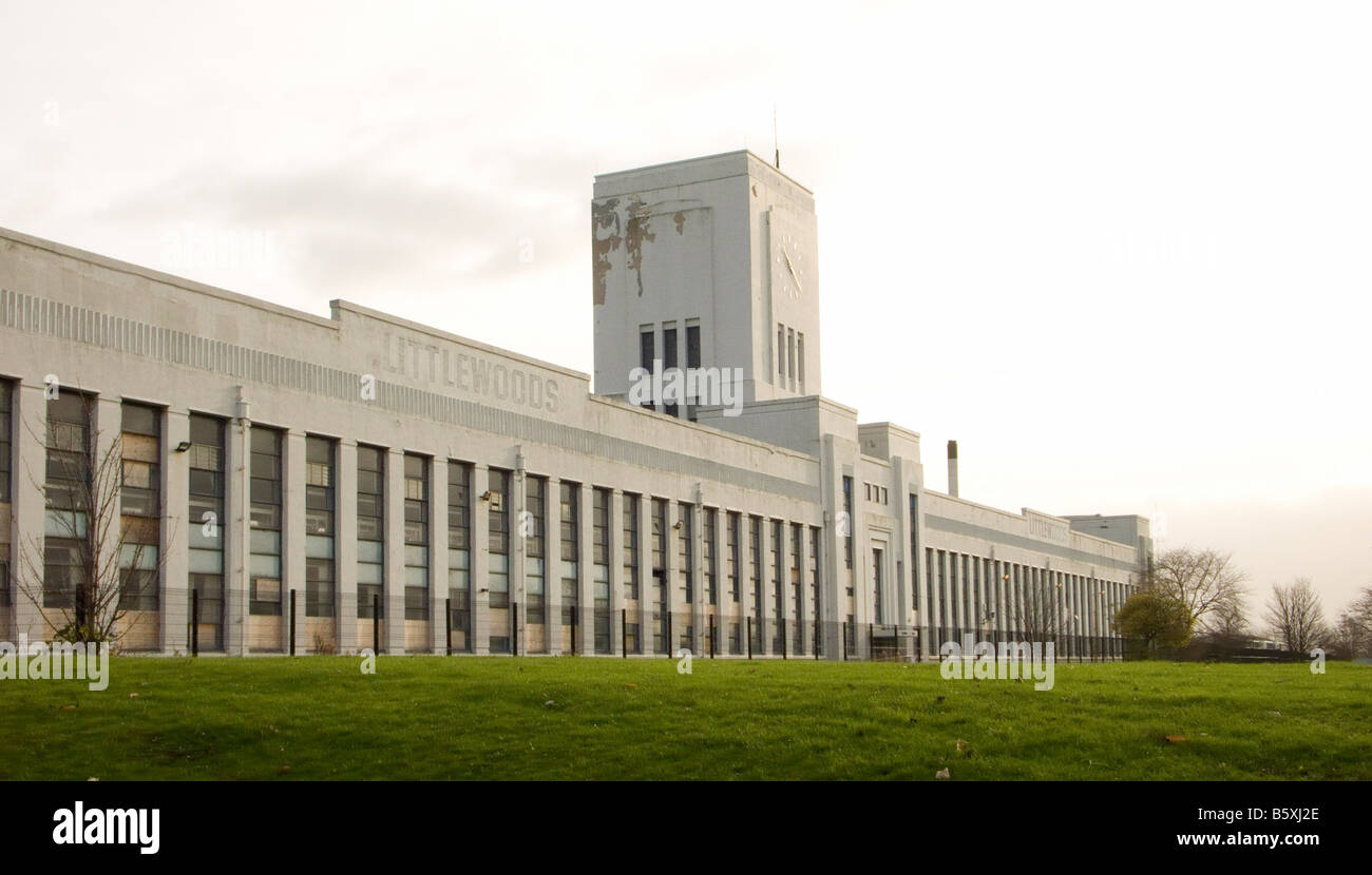 Liverpool iconic building hi-res stock photography and images - Alamy