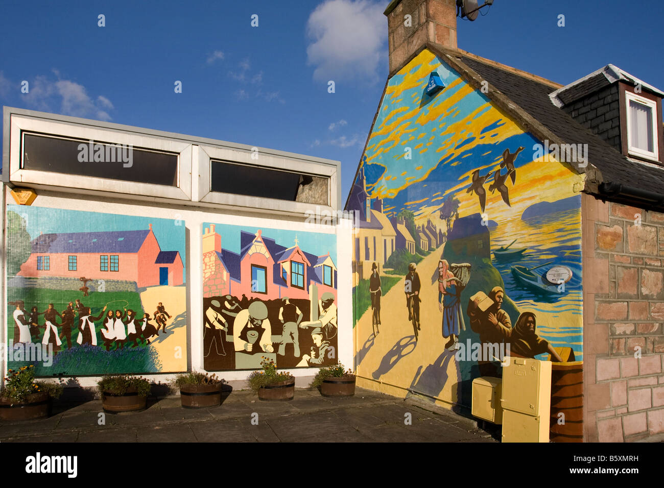 Painted gable wall hi-res stock photography and images - Alamy