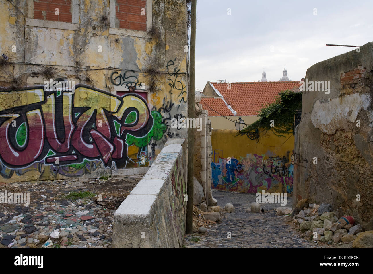 Lisbon, Portugal. artistic graffiti Stock Photo - Alamy