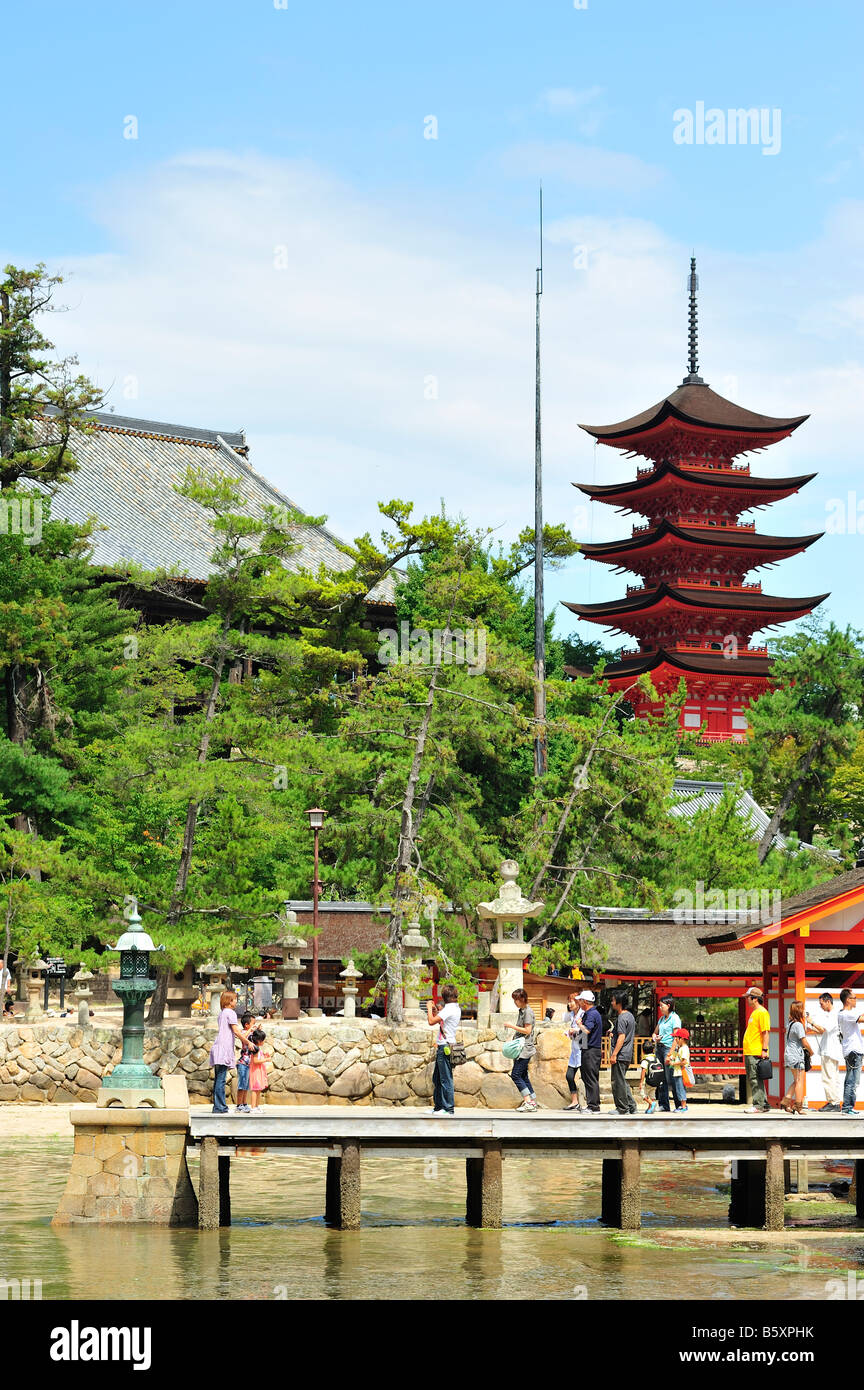 Hokoku Shrine, Miyajima cho, Hatsukaichi, Hiroshima Prefecture, Japan ...