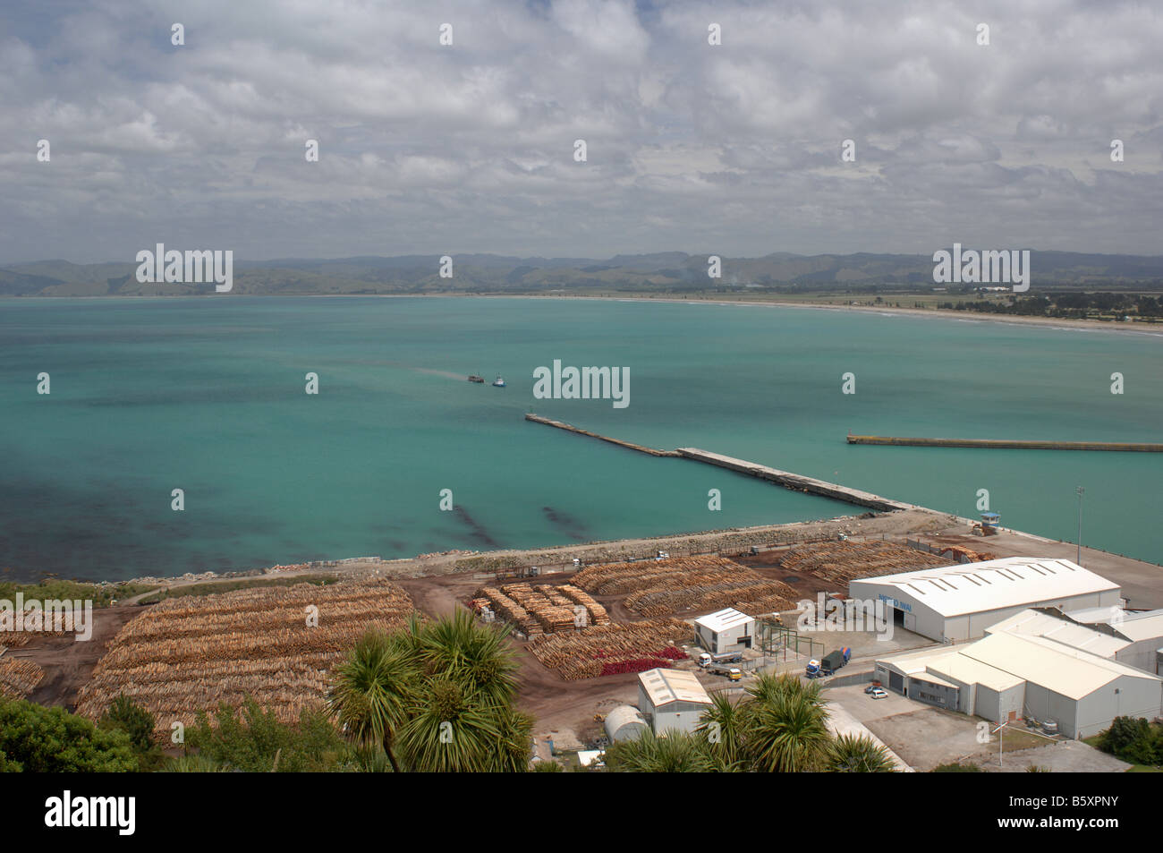 Gisborne harbour new zealand hi-res stock photography and images - Alamy