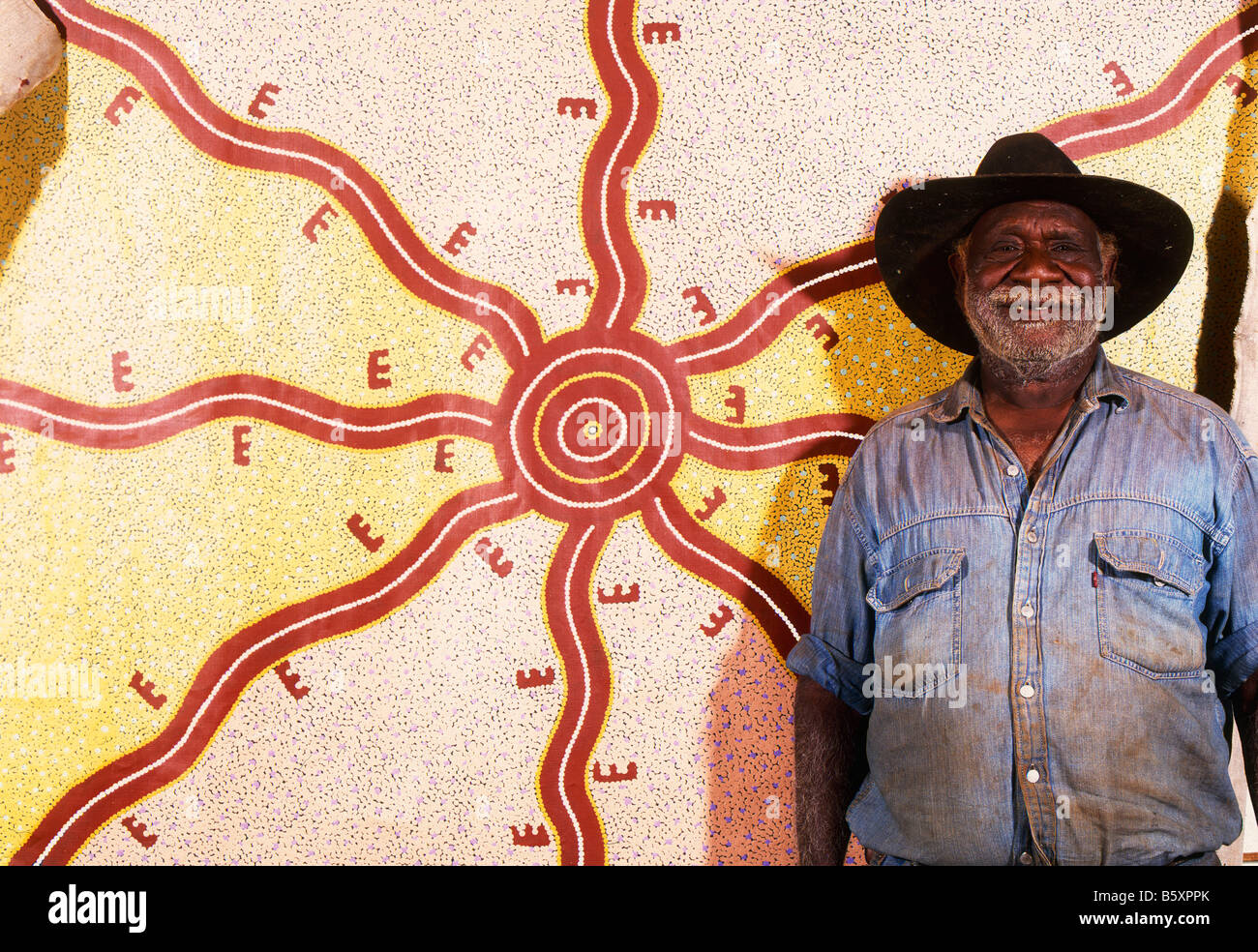 Long Jack Phillipus Tjakamarra Elderly indigenous man smiling in front ...