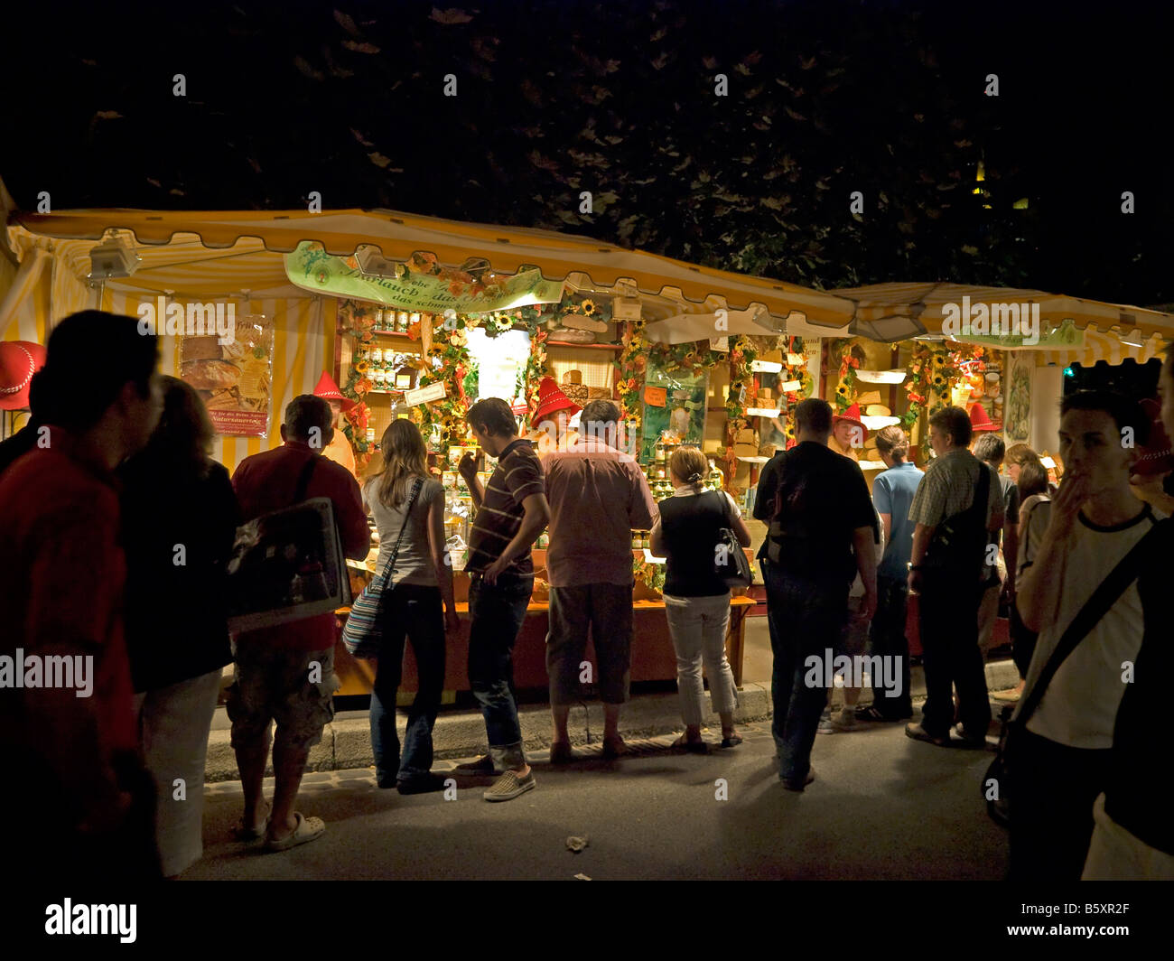 Food stalls festival germany hi-res stock photography and images - Alamy