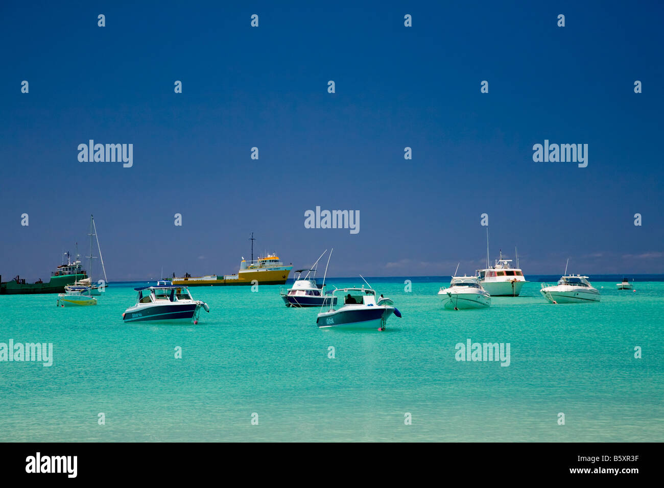 Anguilla island harbor hi-res stock photography and images - Alamy