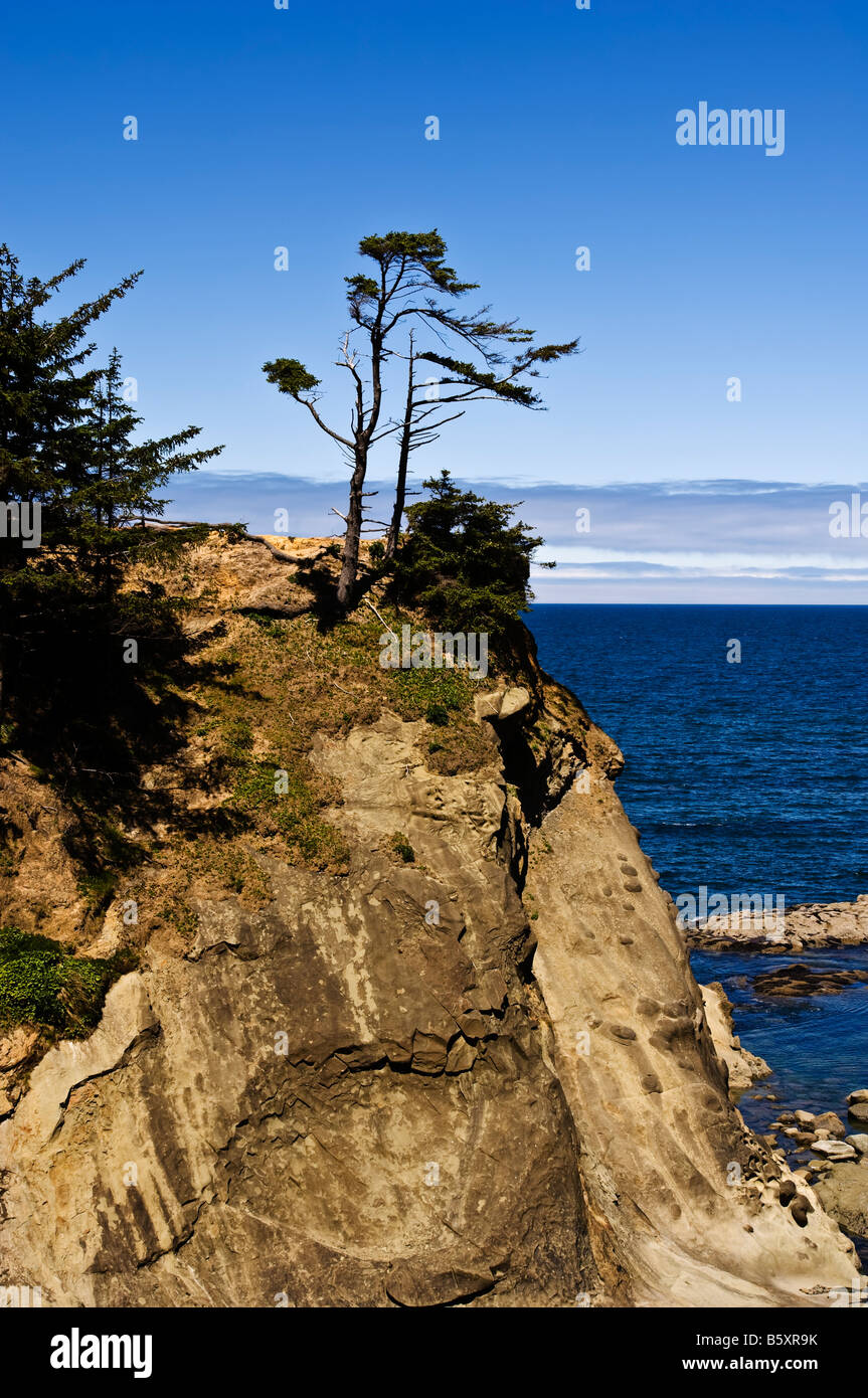 coastal inlet along oregon pacific coast Stock Photo - Alamy
