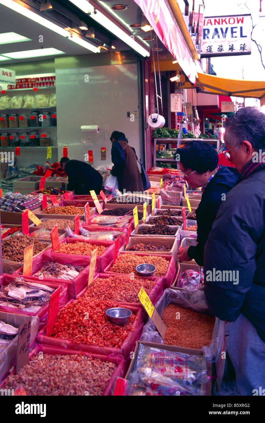 Chinese store fronts hi-res stock photography and images - Alamy