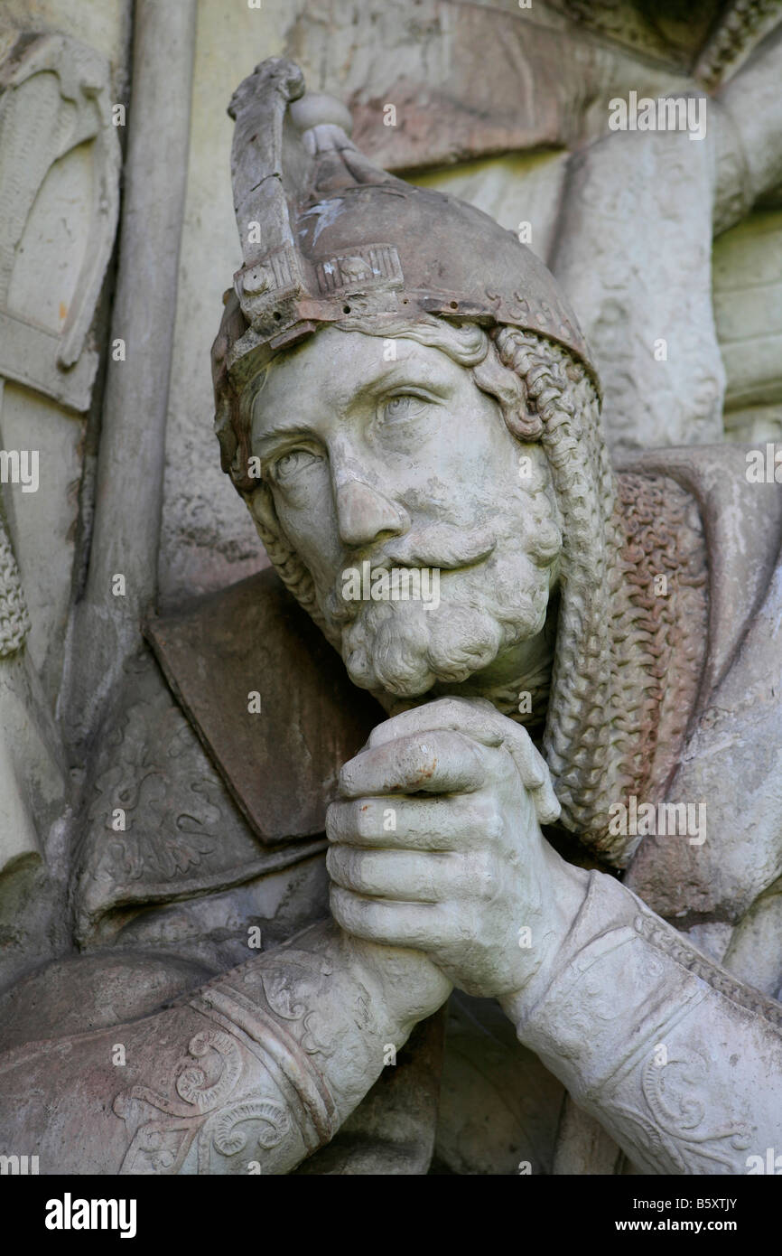 Statue of a knight praying prior to the "Battle of Kulikovo" at the ...
