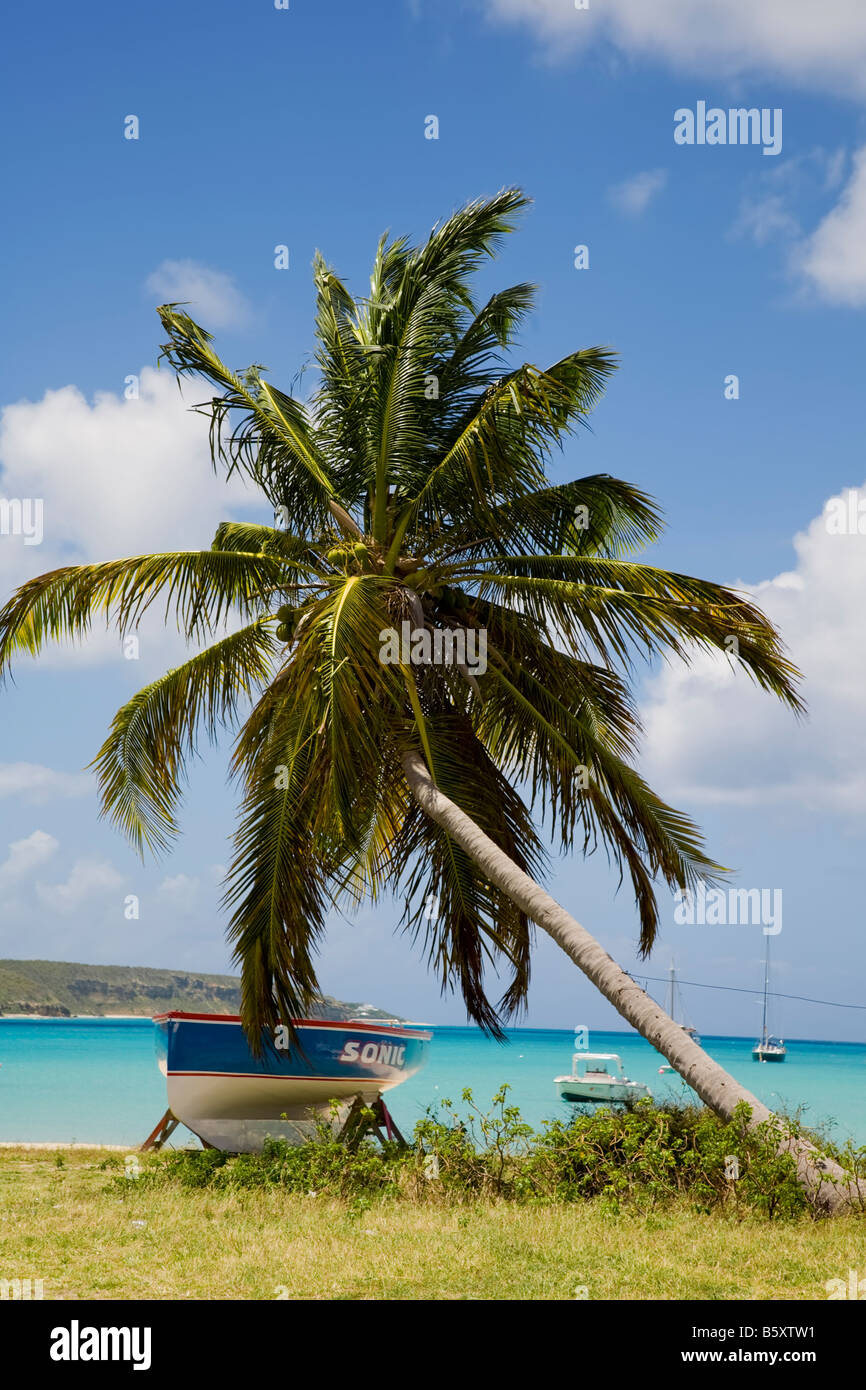 Road Bay harbor in the Sandy Ground area on the caribbean island of ...