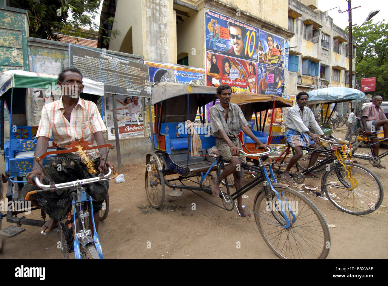 CYCLE RICKSHAWS IN MADURAI TAMILNADU Stock Photo - Alamy
