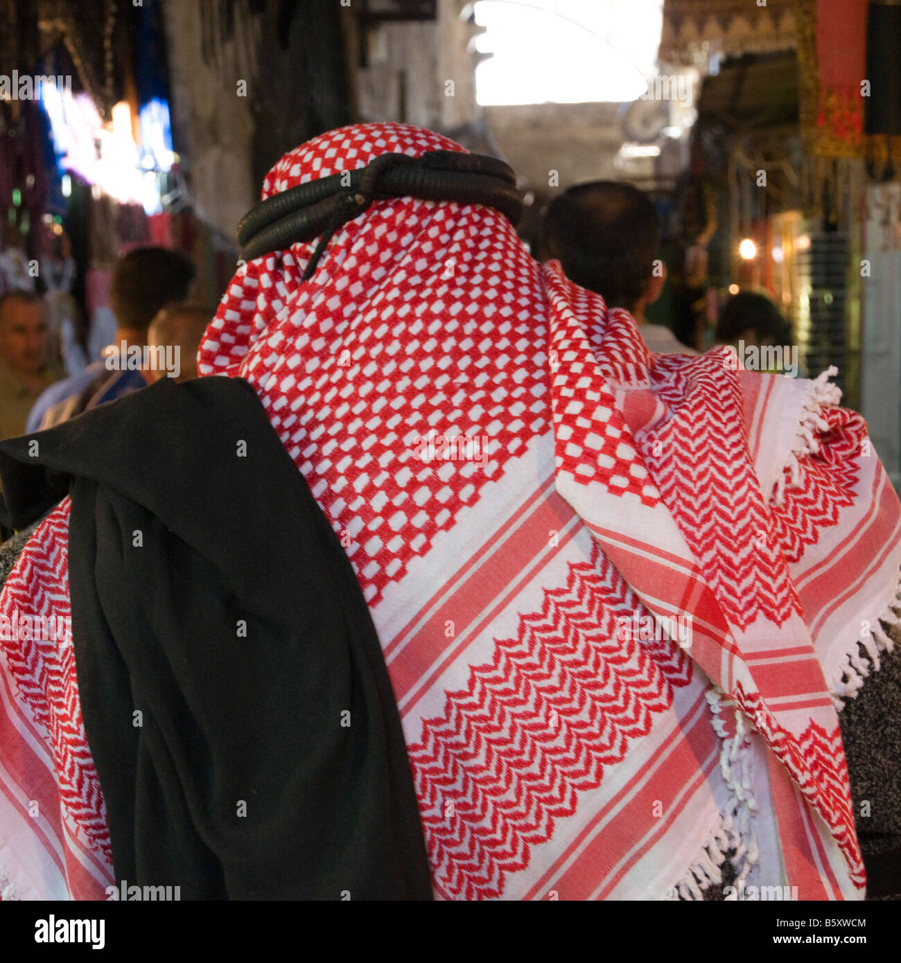 Keffieh hi-res stock photography and images - Alamy