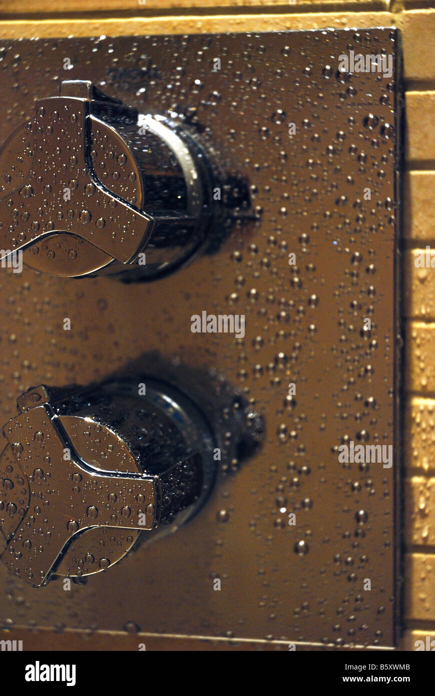 Shower unit hi-res stock photography and images - Alamy
