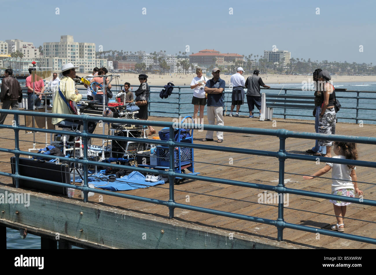 Multi instrument performer entertaining Stock Photo - Alamy