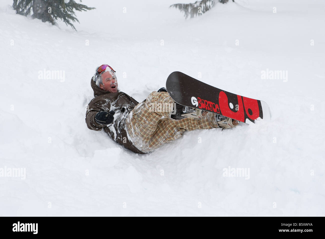 Ski fall crash snow hi-res stock photography and images - Alamy