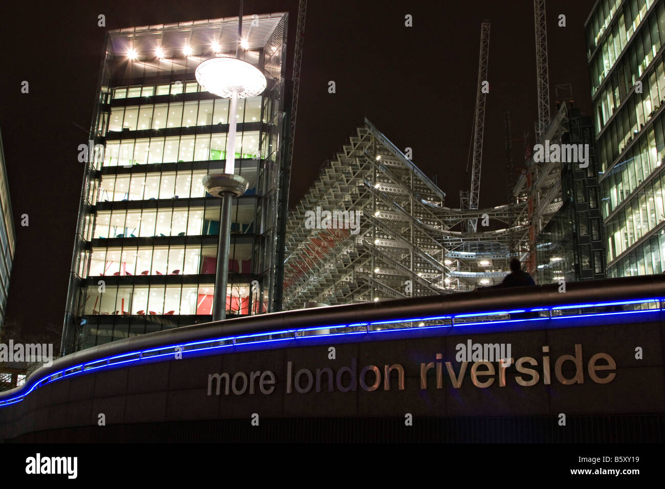 More london riverside development hi-res stock photography and images ...