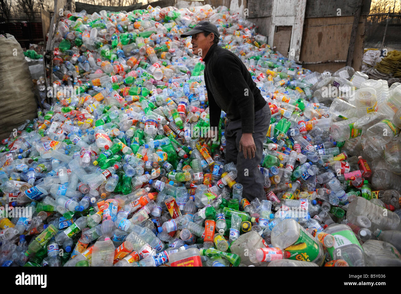 Use of plastics High Resolution Stock Photography and Images - Alamy