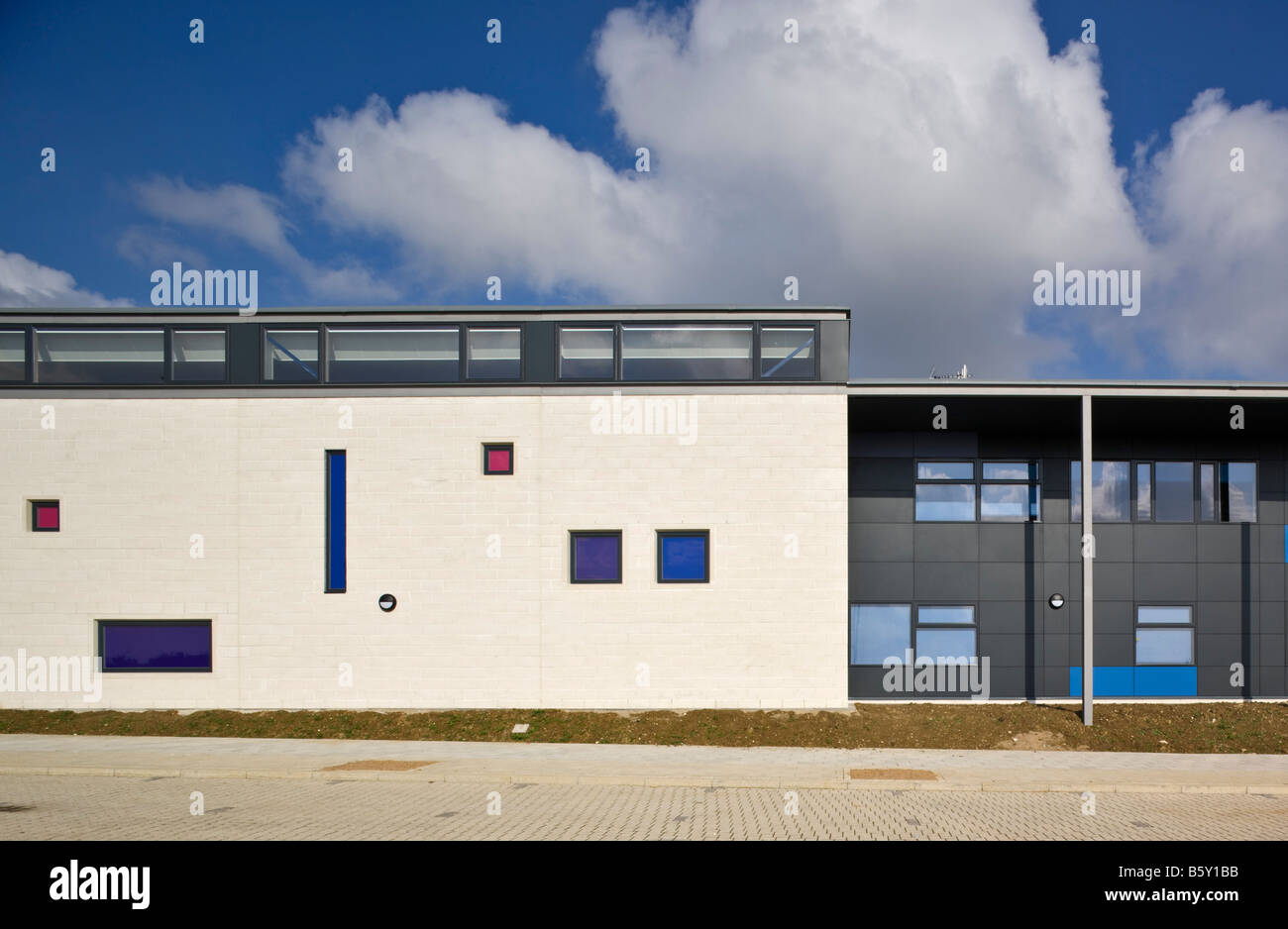 Priory Rise Primary School in Tattenhoe Park Milton Keynes Stock Photo ...