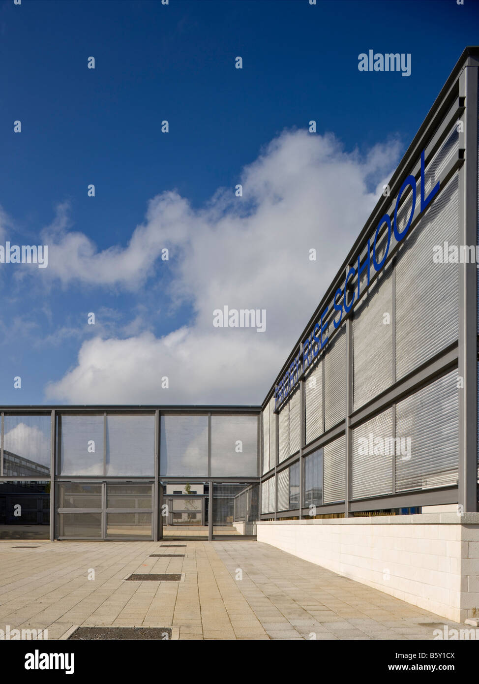 Priory Rise Primary School in Tattenhoe Park Milton Keynes Stock Photo ...