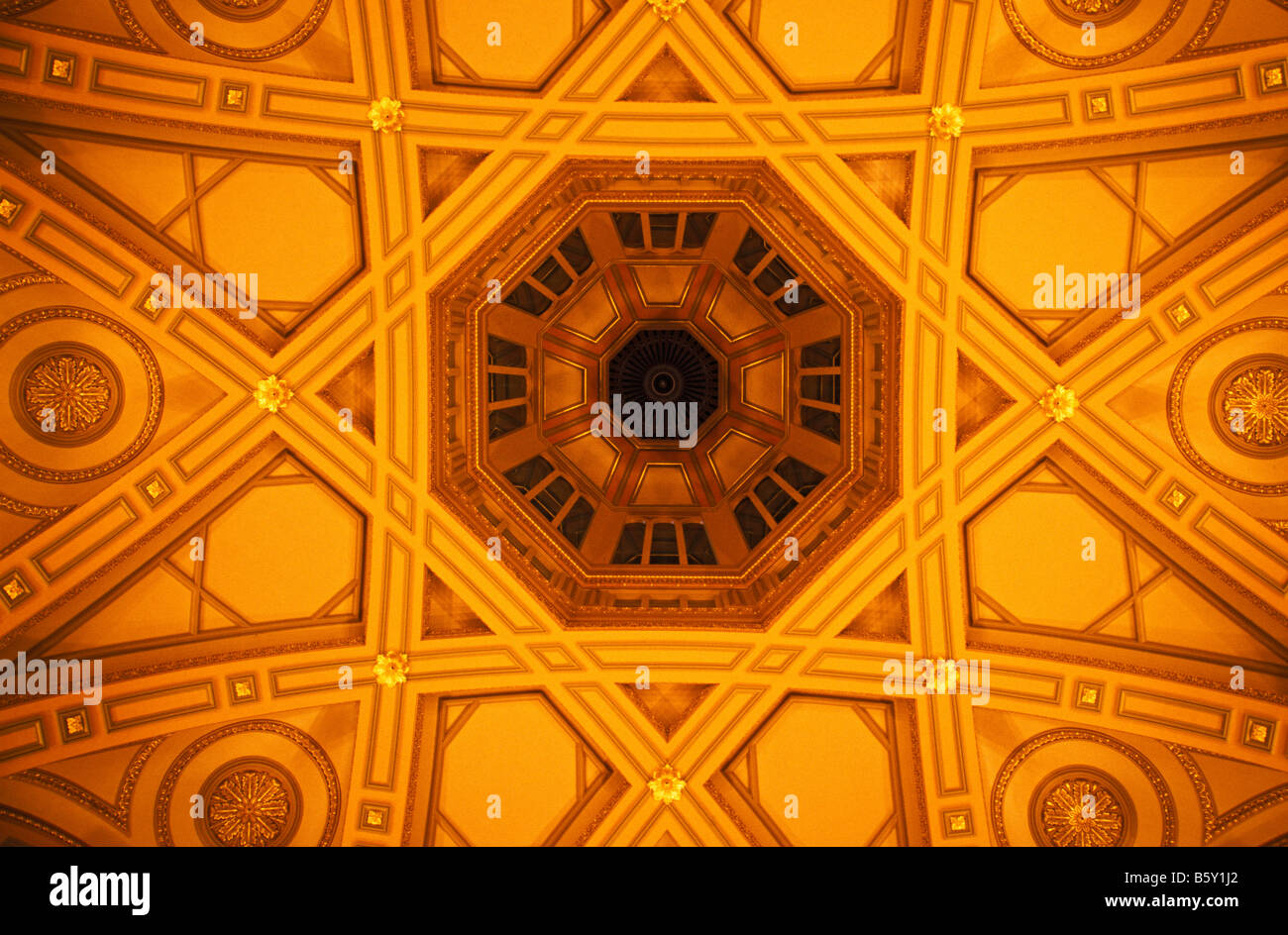 Interior ceiling hi-res stock photography and images - Alamy