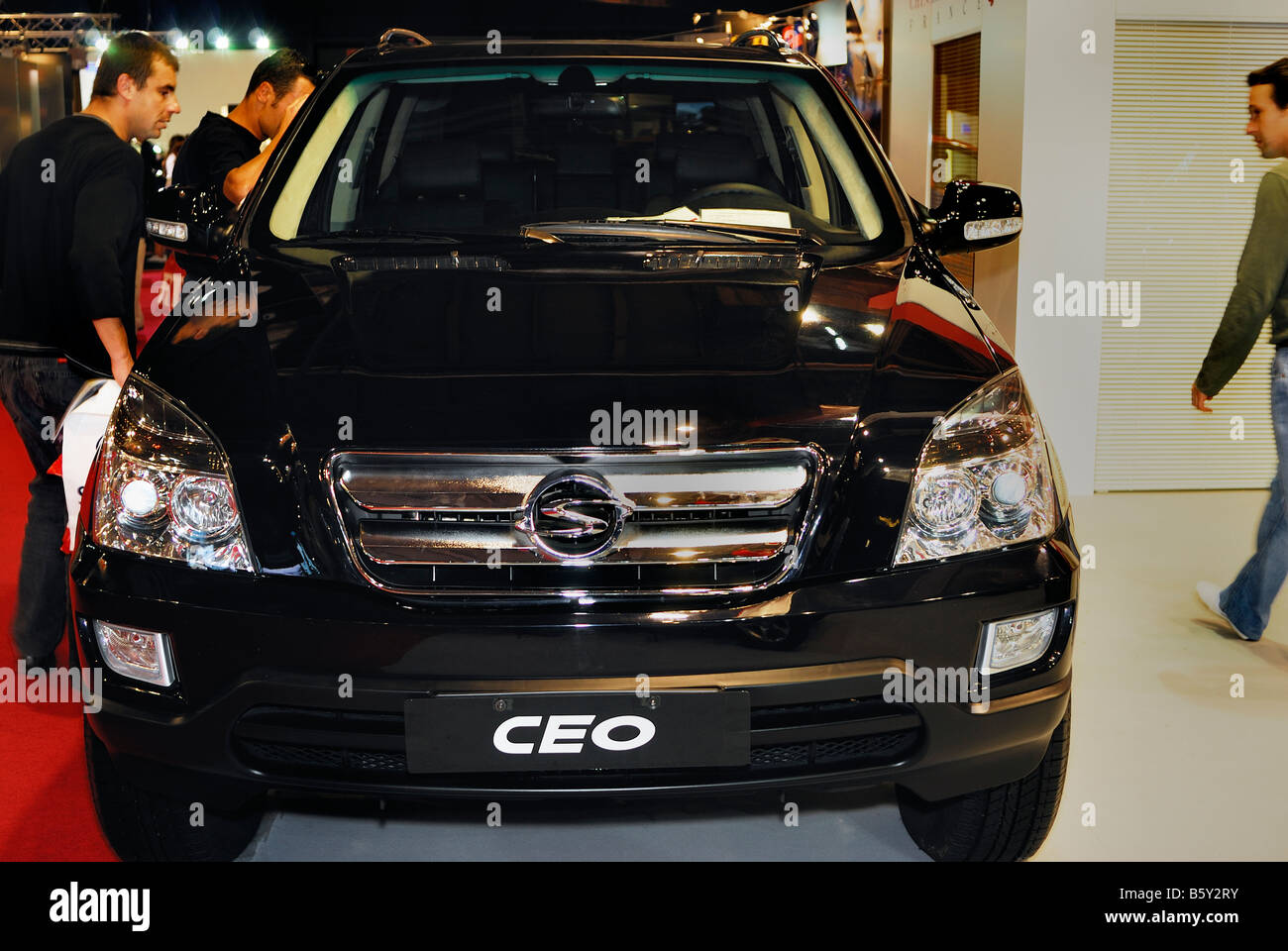 Shuanghuan hi-res stock photography and images - Alamy