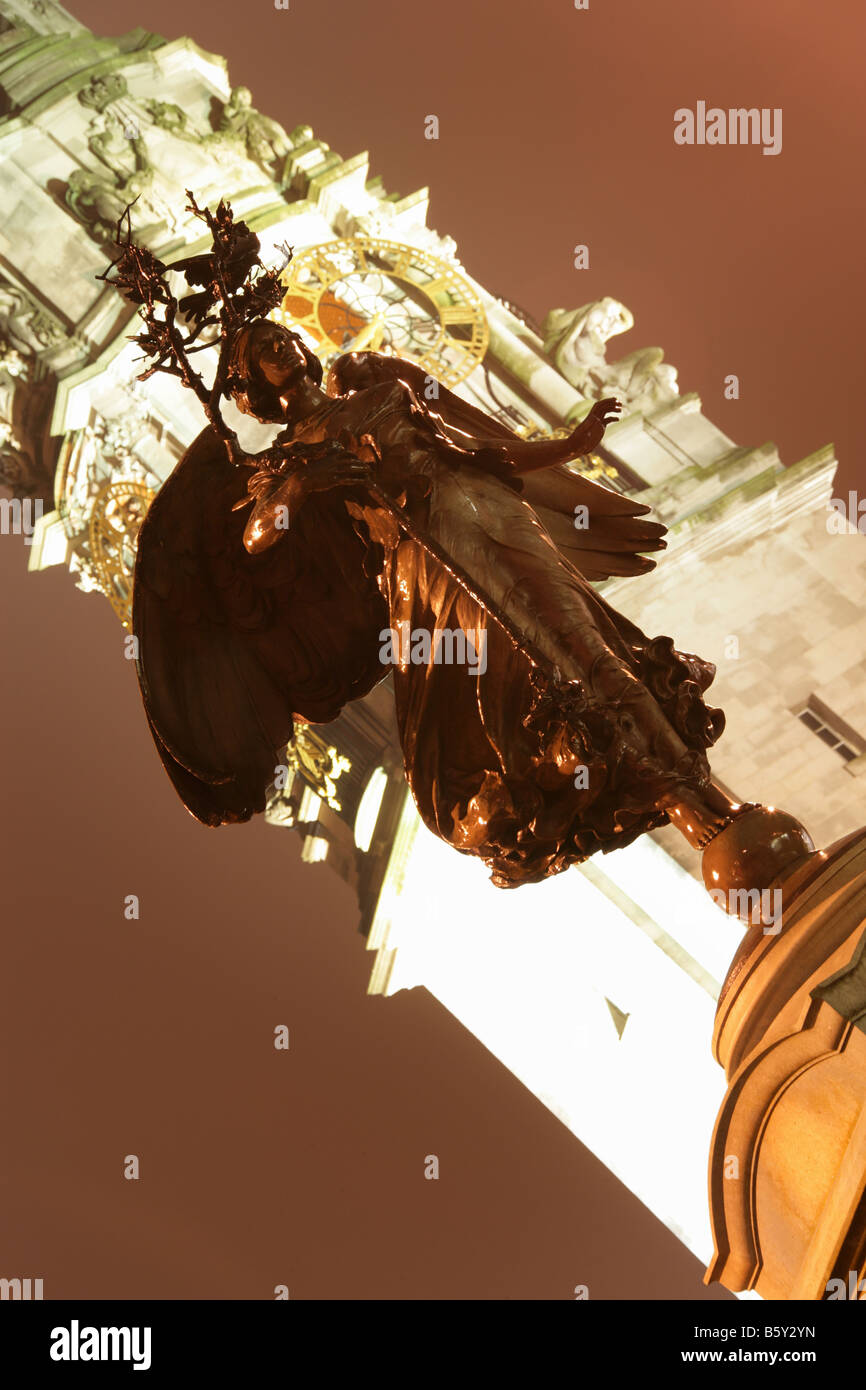 Welsh national war memorial tower hi-res stock photography and images ...