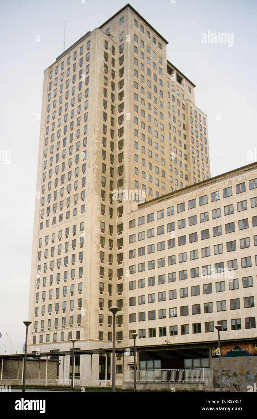 Howard robertson architect hi-res stock photography and images - Alamy