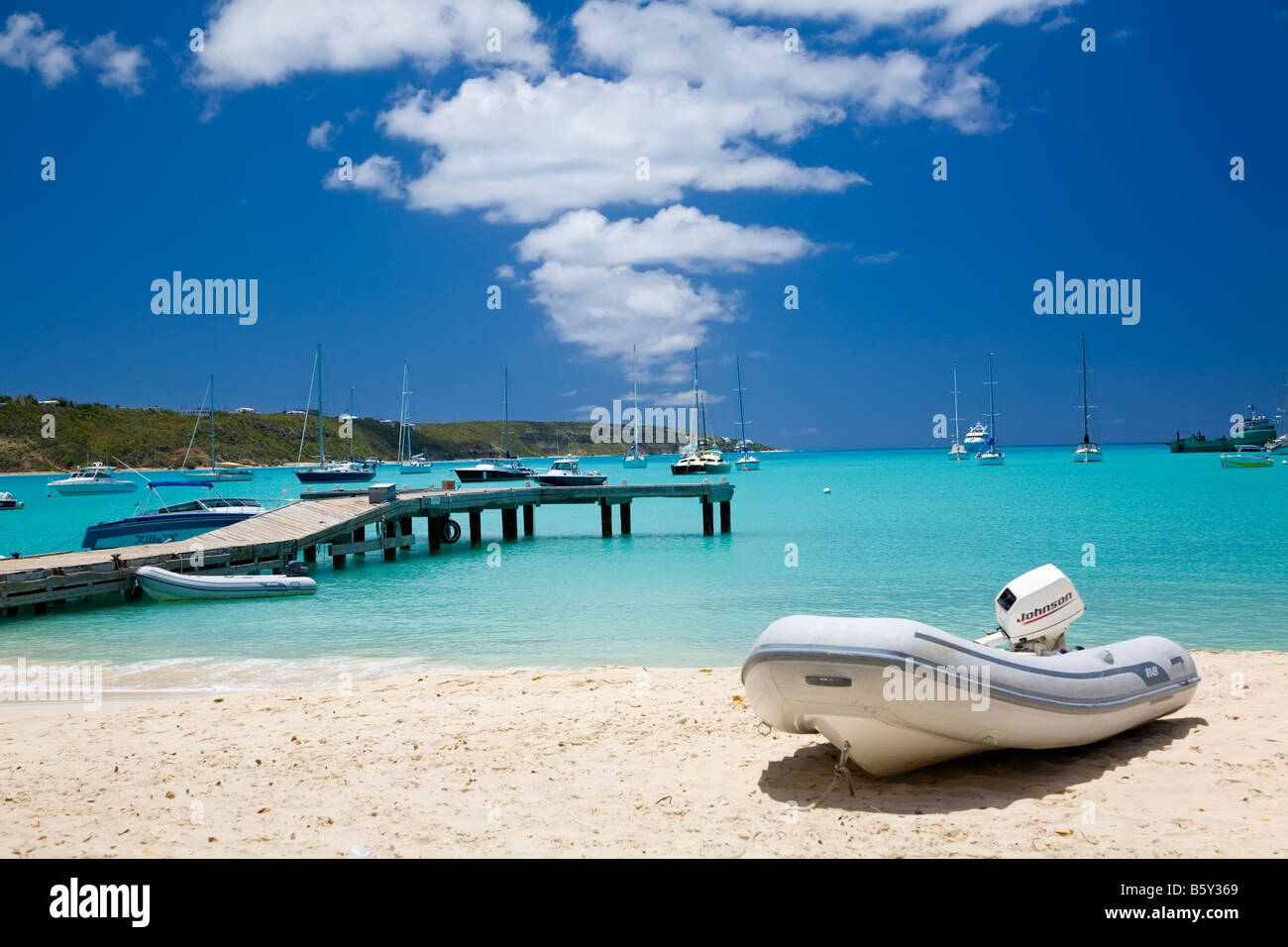 Anguilla island harbor hi-res stock photography and images - Alamy